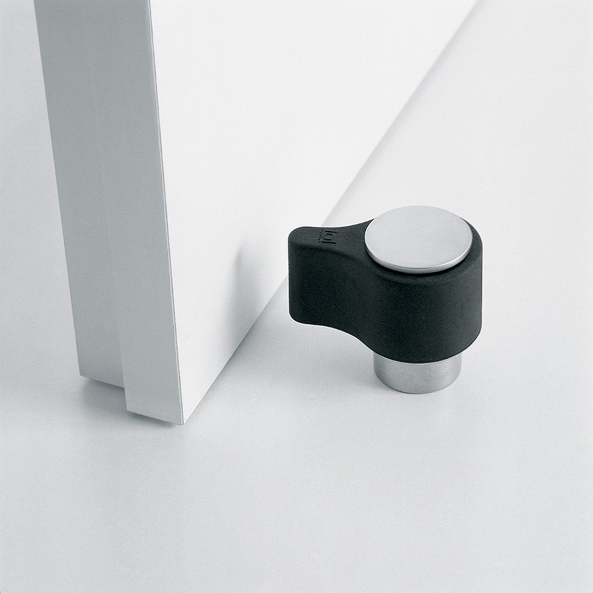 Butée de porte décorative
